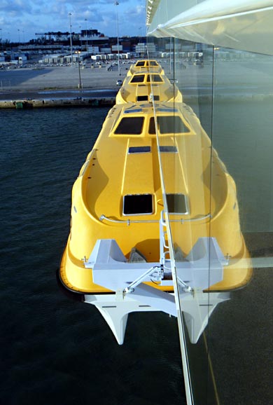 Oasis of the Seas Deck 6 - Balcony Room question - Royal Caribbean ...